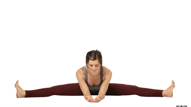 The 10 Best Stretches for Rock Climbing in 30 Minutes | Rock Climbing Women